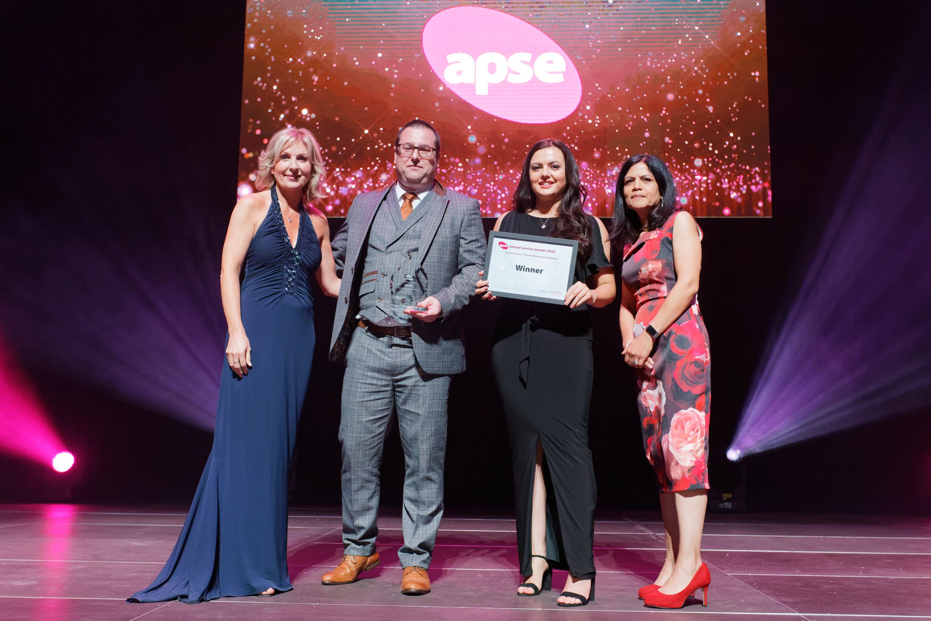 Announcing the winners of the APSE Service Awards 2022 - apse